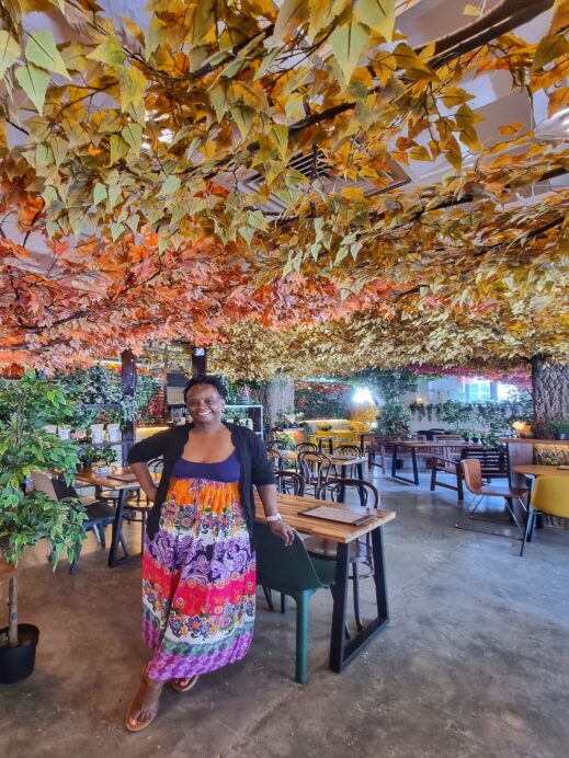 Explore Singapore's Most Beautiful Floral-Themed Cafes | Dbs travels